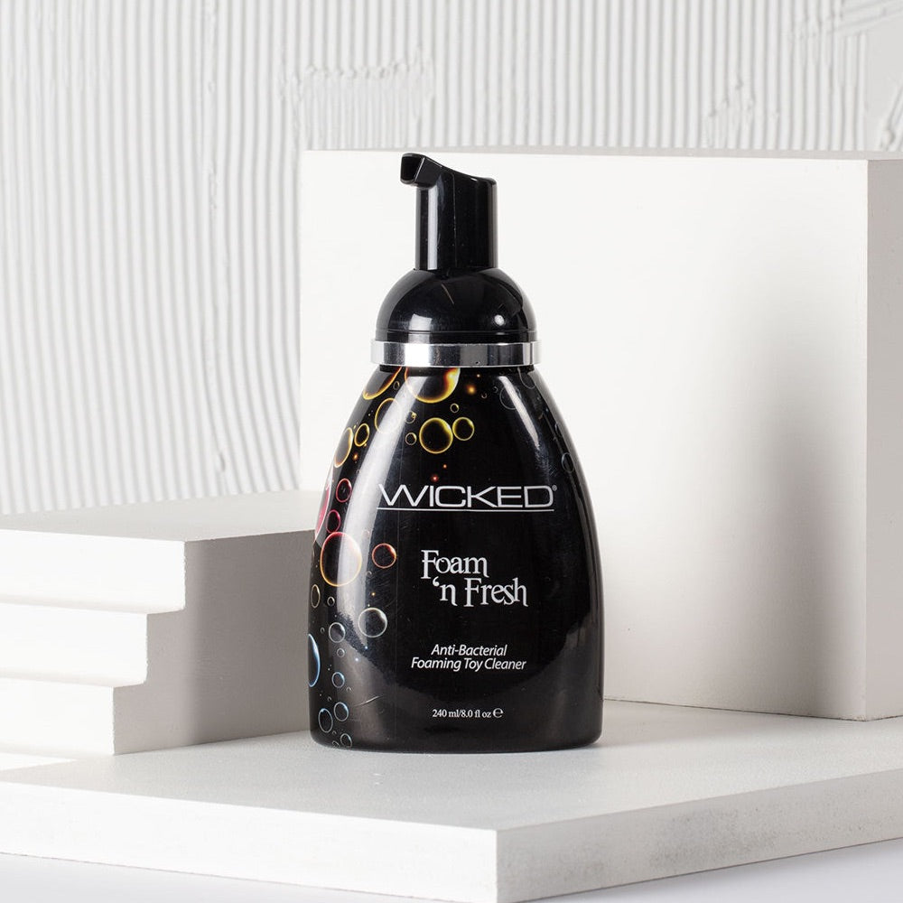 Foam 'N Fresh Anti-Bacterial Foaming Toy Cleaner - 8 oz. – Extreme Toyz