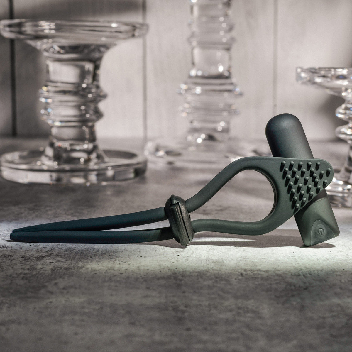 Zero Tolerance Black Tie Affair 10-Function Rechargeable Vibrating Coc ...